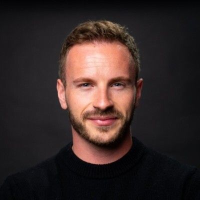 Alex Brown - Research World